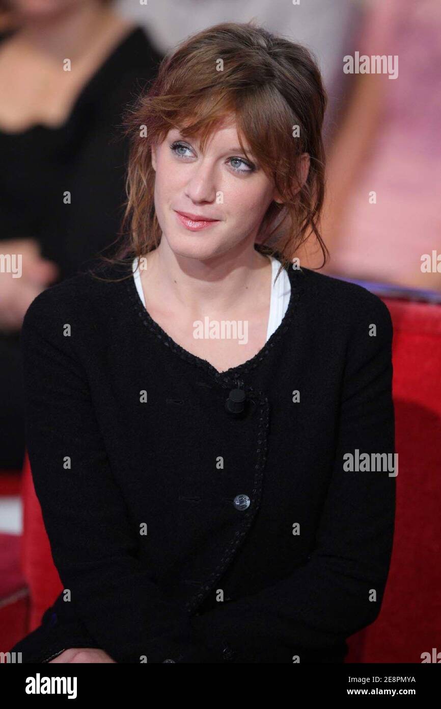 Ludivine Sagnier lors de l'enregistrement de l'emission Vivement ...