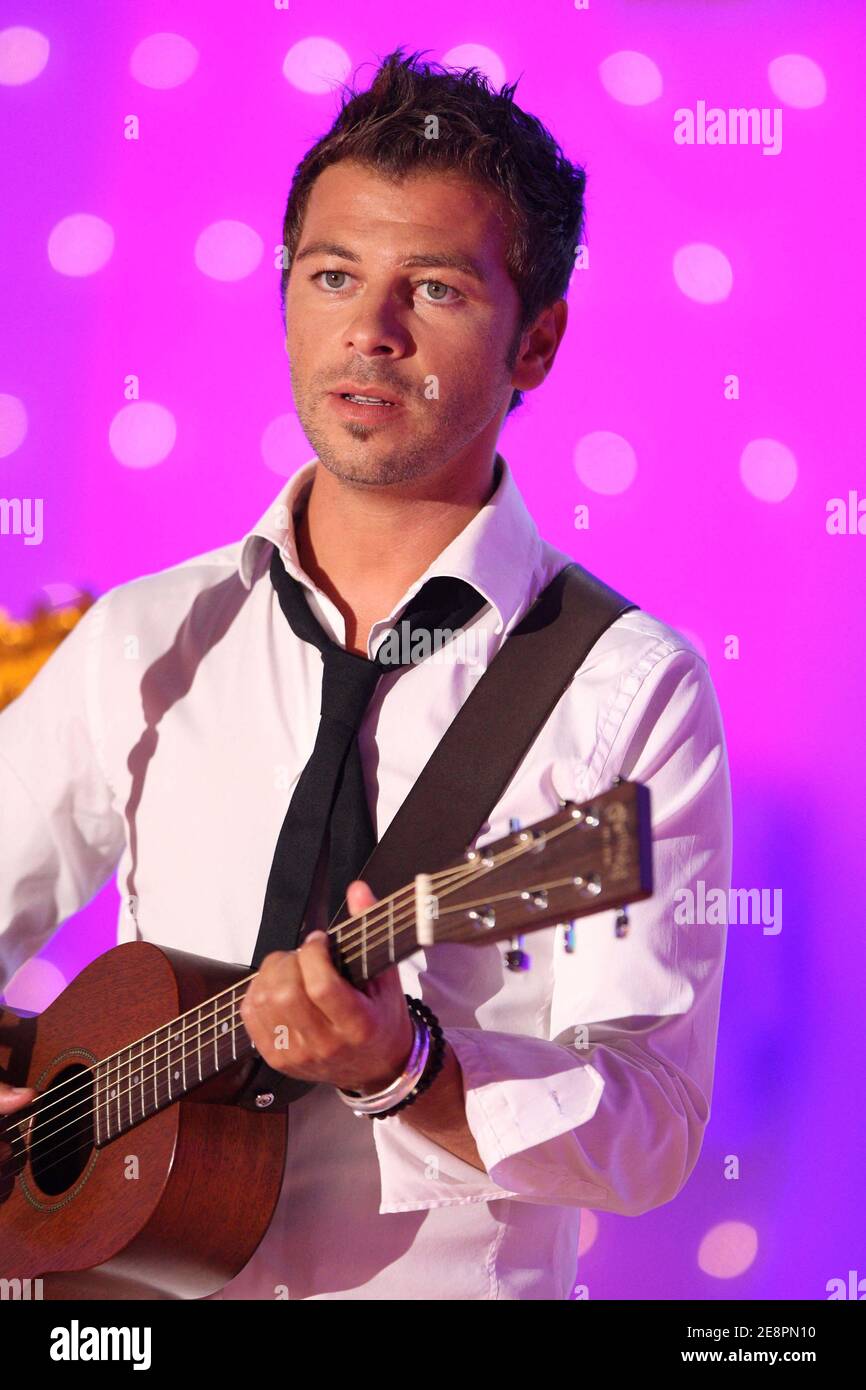 Christophe Mahe at the taping of Vivement Dimanche on September 12 ...