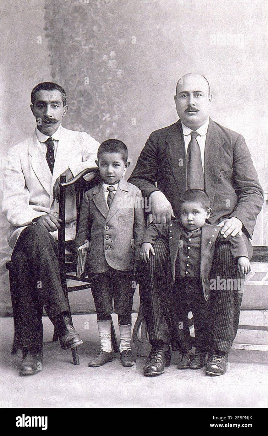 Taghi hi-res stock photography and images - Alamy