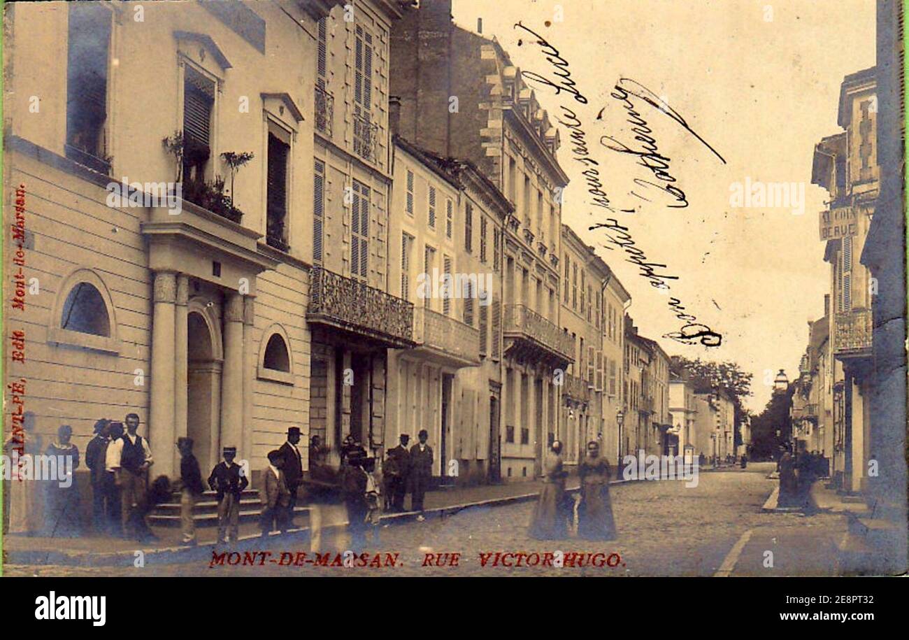 Rue de victor hugo hi-res stock photography and images - Alamy