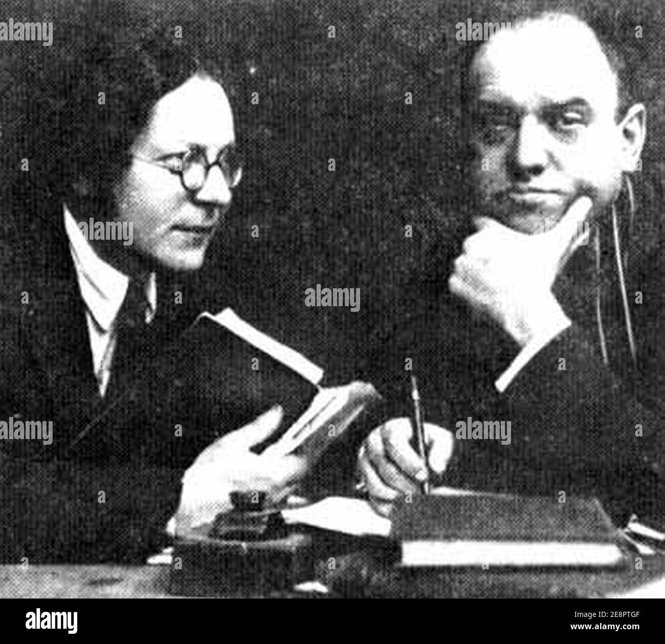 Alter Katsizne and Avrom Morevski Stock Photo - Alamy