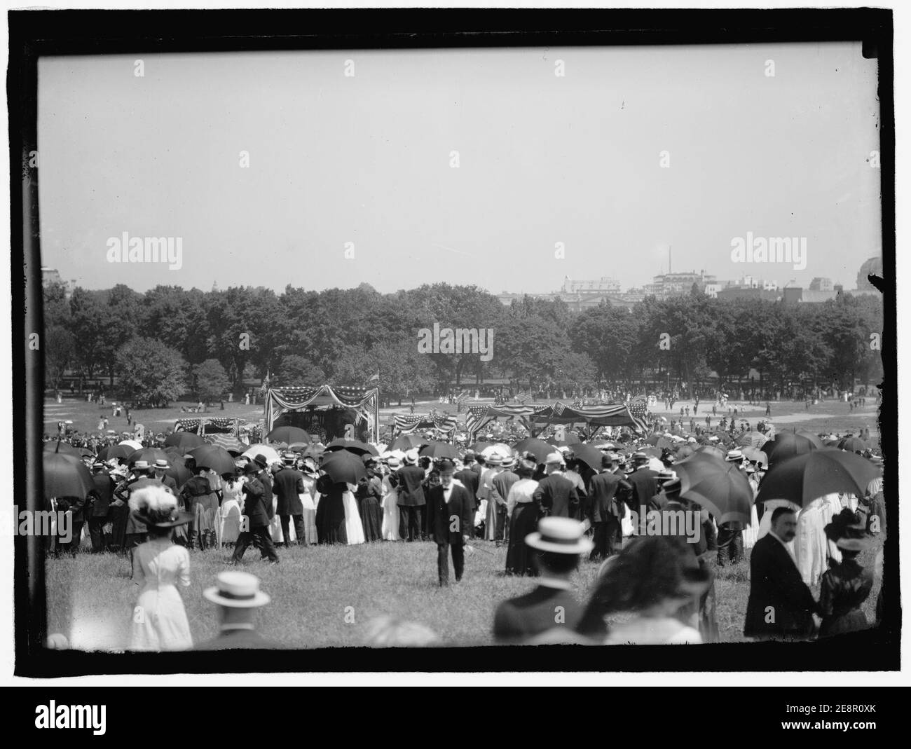MILITARY FIELD MASS BY HOLY NAME SOC. OF ROMAN CATHOLIC CHURCH. GENERAL ...