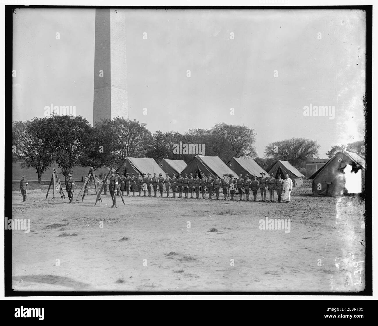 Military camp; base of Washington Monument Stock Photo - Alamy