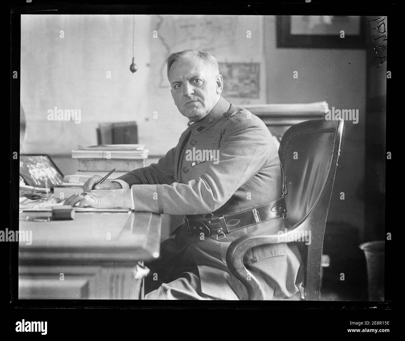 Military man at desk Stock Photo - Alamy