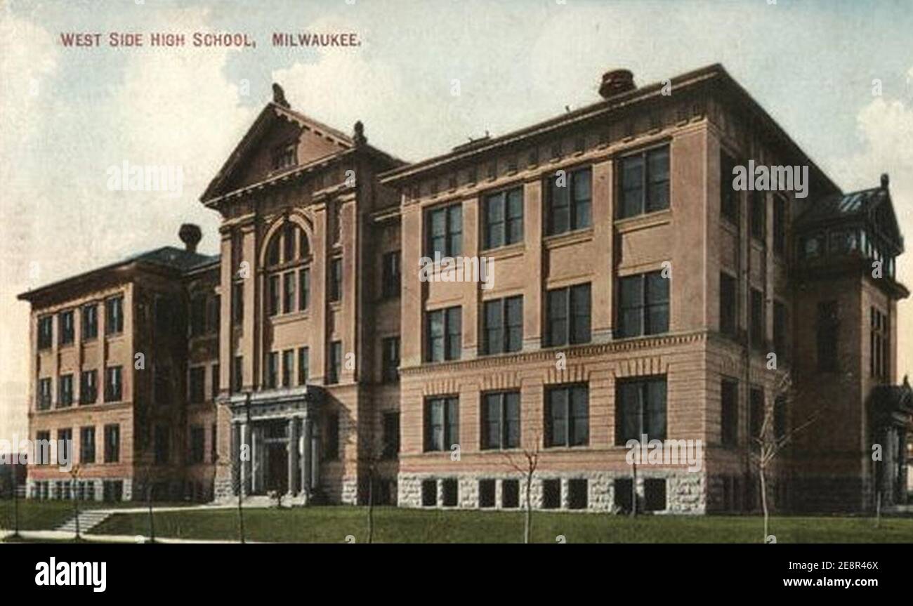 Milwaukee West Side High School 1905 Stock Photo - Alamy