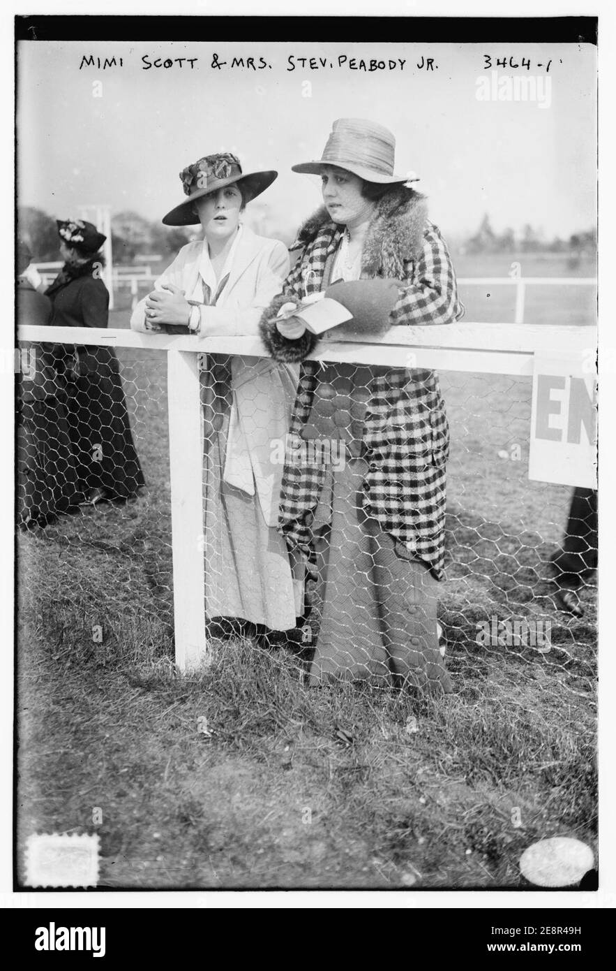 Mrs mimi hi-res stock photography and images - Alamy