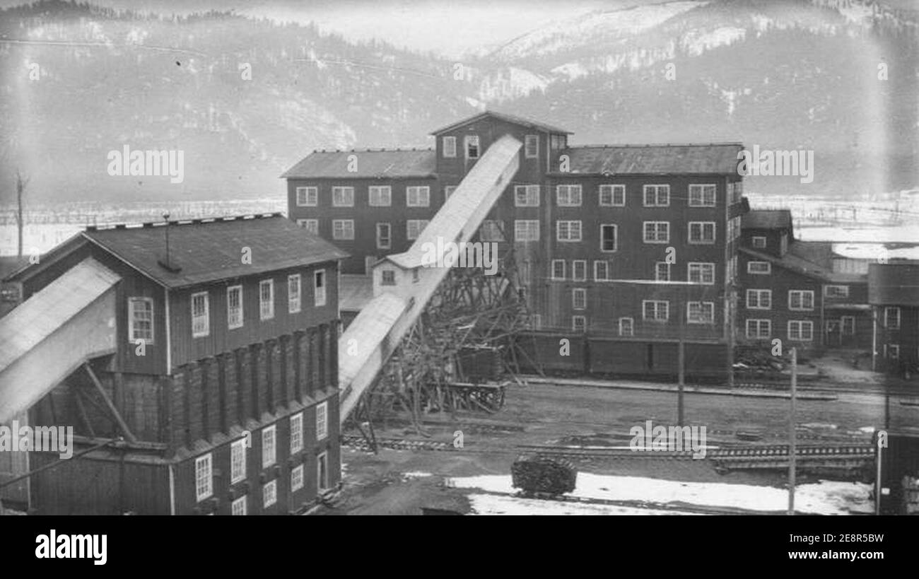 Mine buildings with views of trestles, 1917 (INDOCC 1391 Stock Photo ...