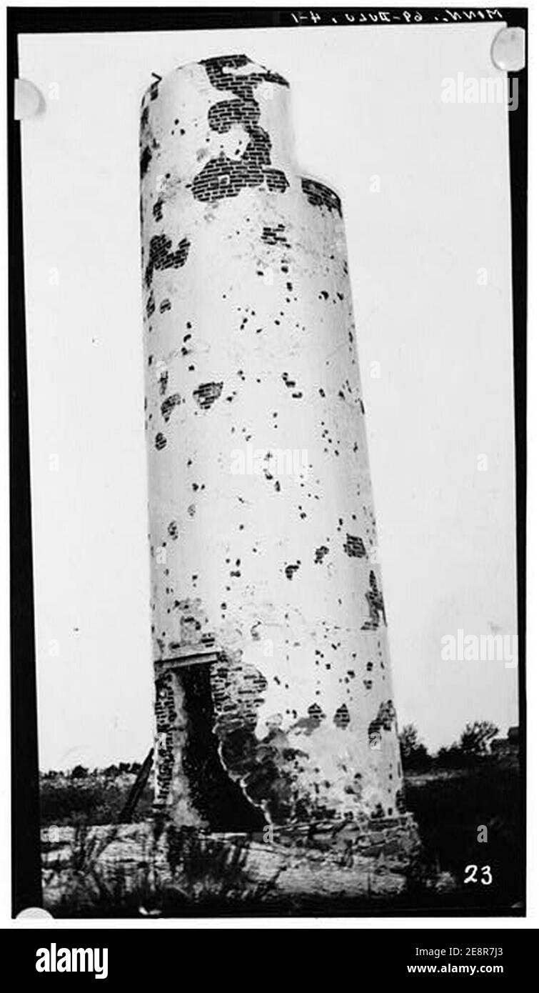 Minnesota Point LIght Ruins Stock Photo - Alamy