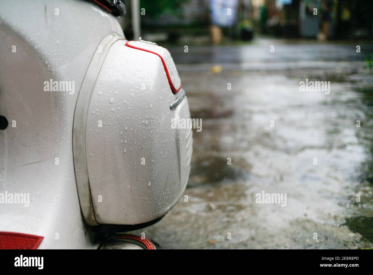 side view of scooter vespa Stock Photo - Alamy