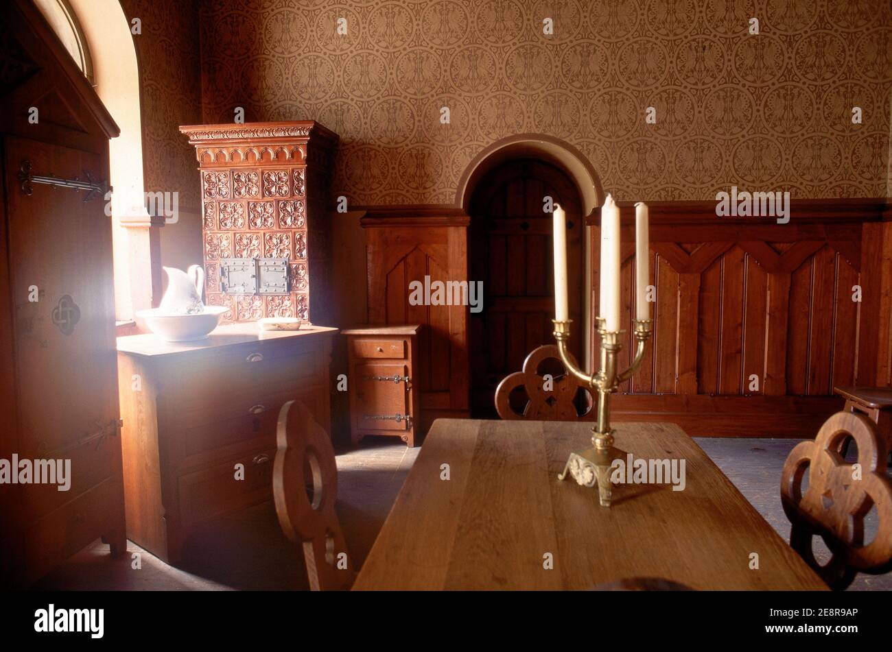 Schloss neuschwanstein castle interior hi-res stock photography and ...