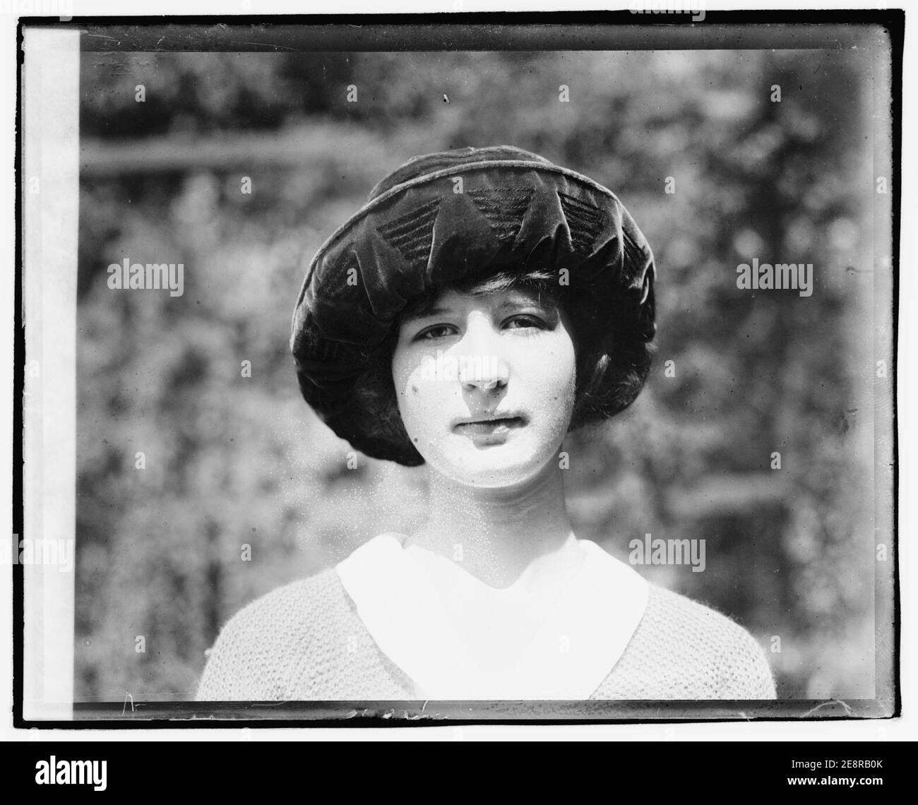 Miss taylor Black and White Stock Photos & Images - Alamy