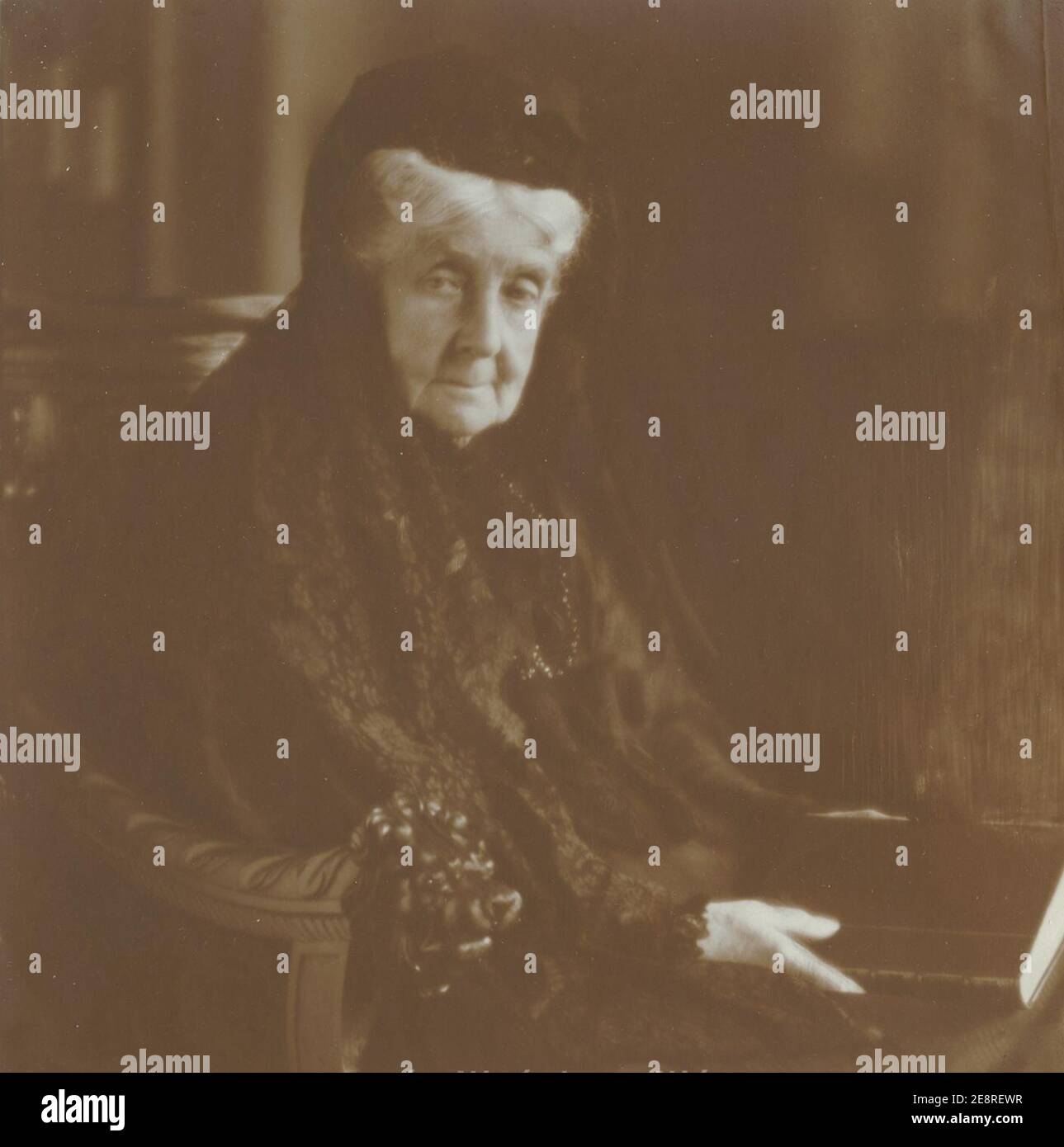 Mme Demachy, née Zoé Girod de l'Ain (1827-1916 Stock Photo - Alamy