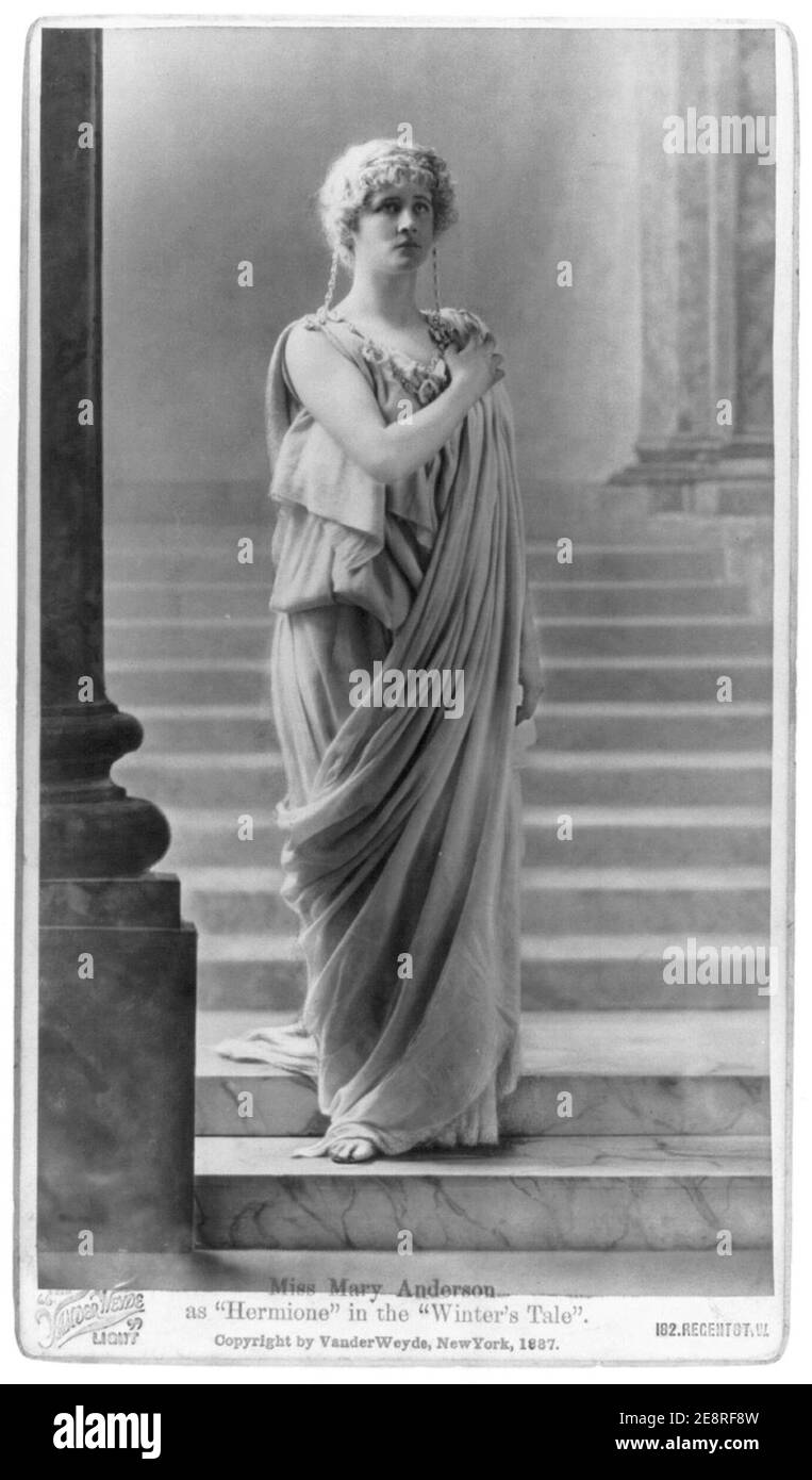 Mary anderson de navarro Cut Out Stock Images & Pictures - Alamy