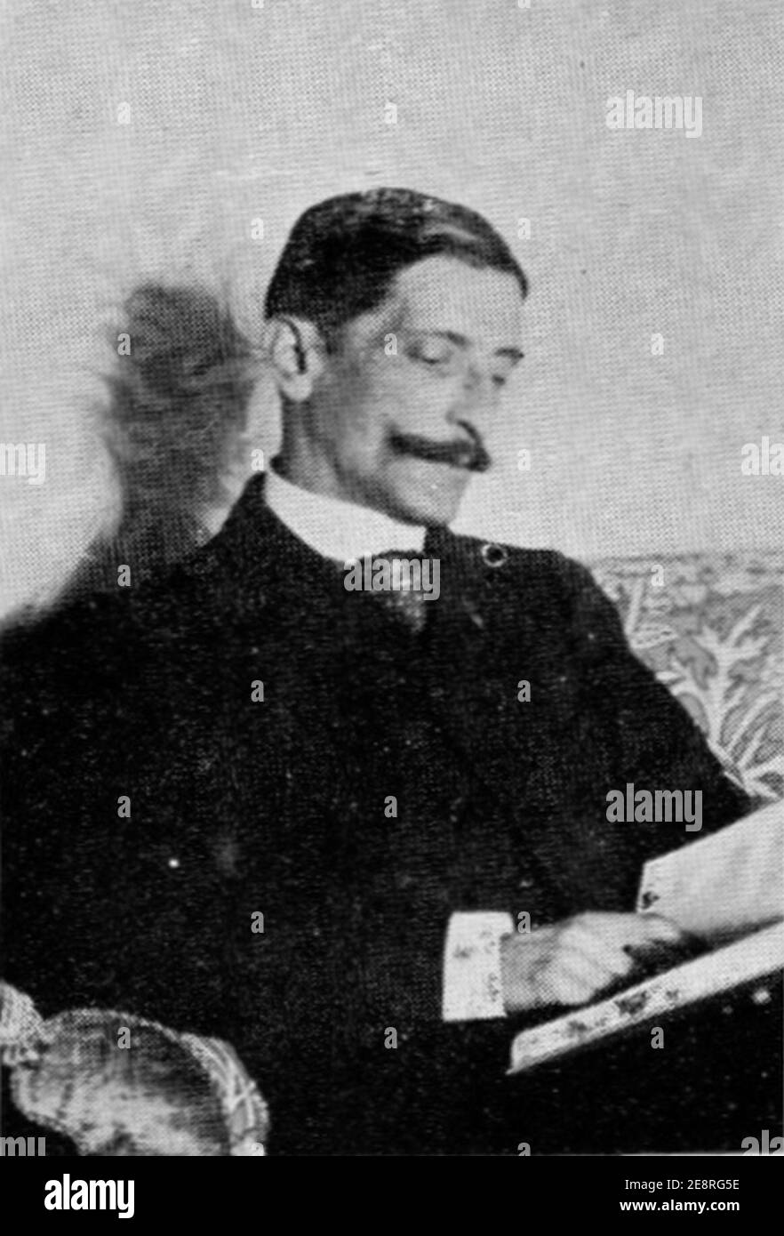 Moch hi-res stock photography and images - Alamy