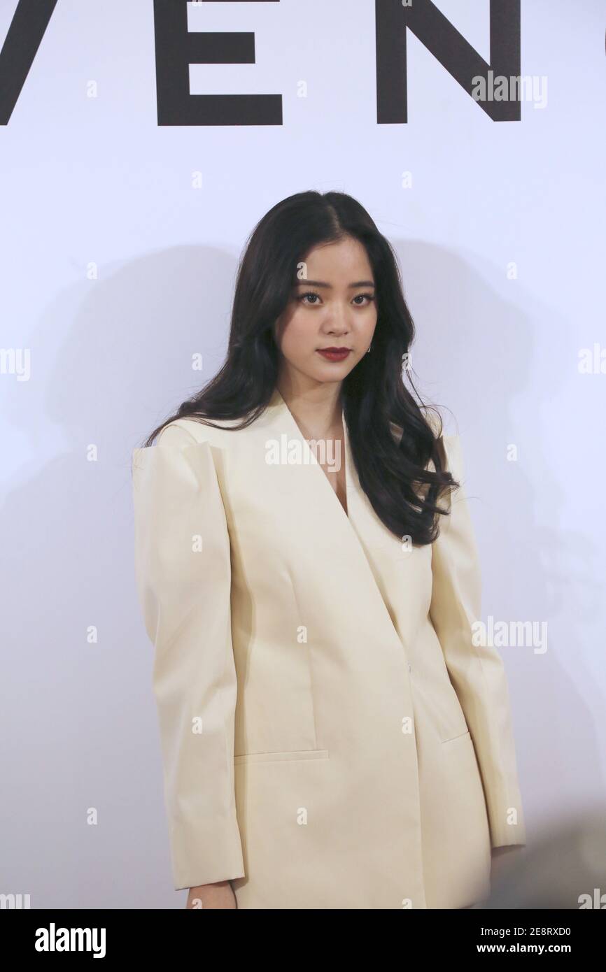 Taiwanese musician and actress Ouyang Nana stands for luxury brand ...
