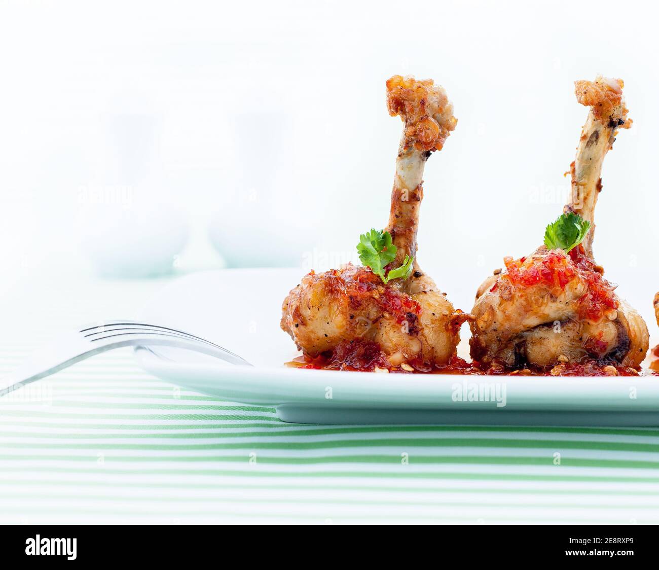 Chicken wings Dumping Stock Photo - Alamy