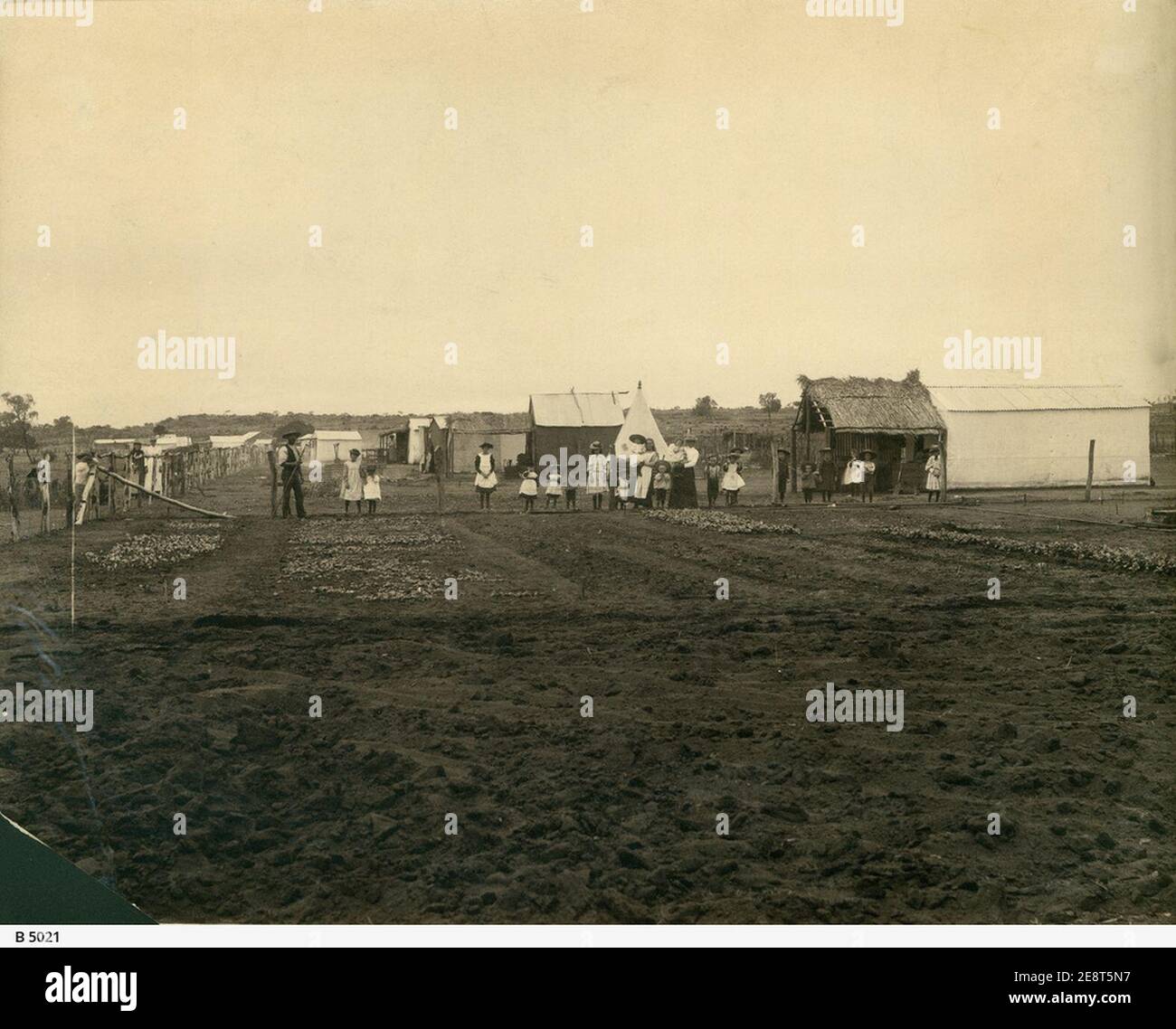 Moorook Village Settlement B-5021 Stock Photo - Alamy