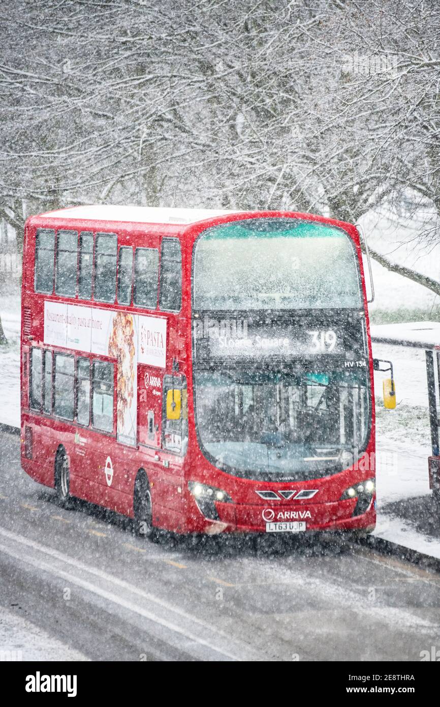 Bus 319 hi-res stock photography and images - Alamy