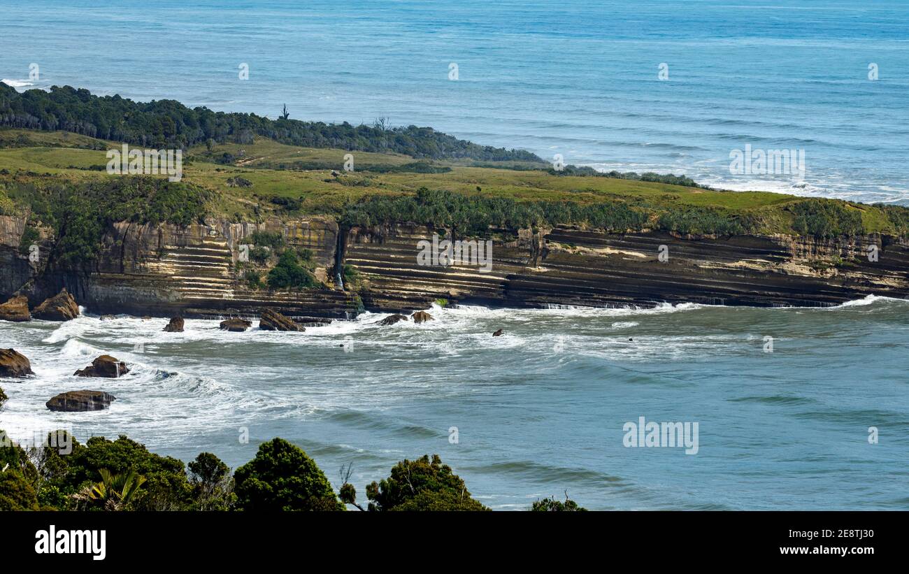 Heavily eroded limestone area hi-res stock photography and images - Alamy