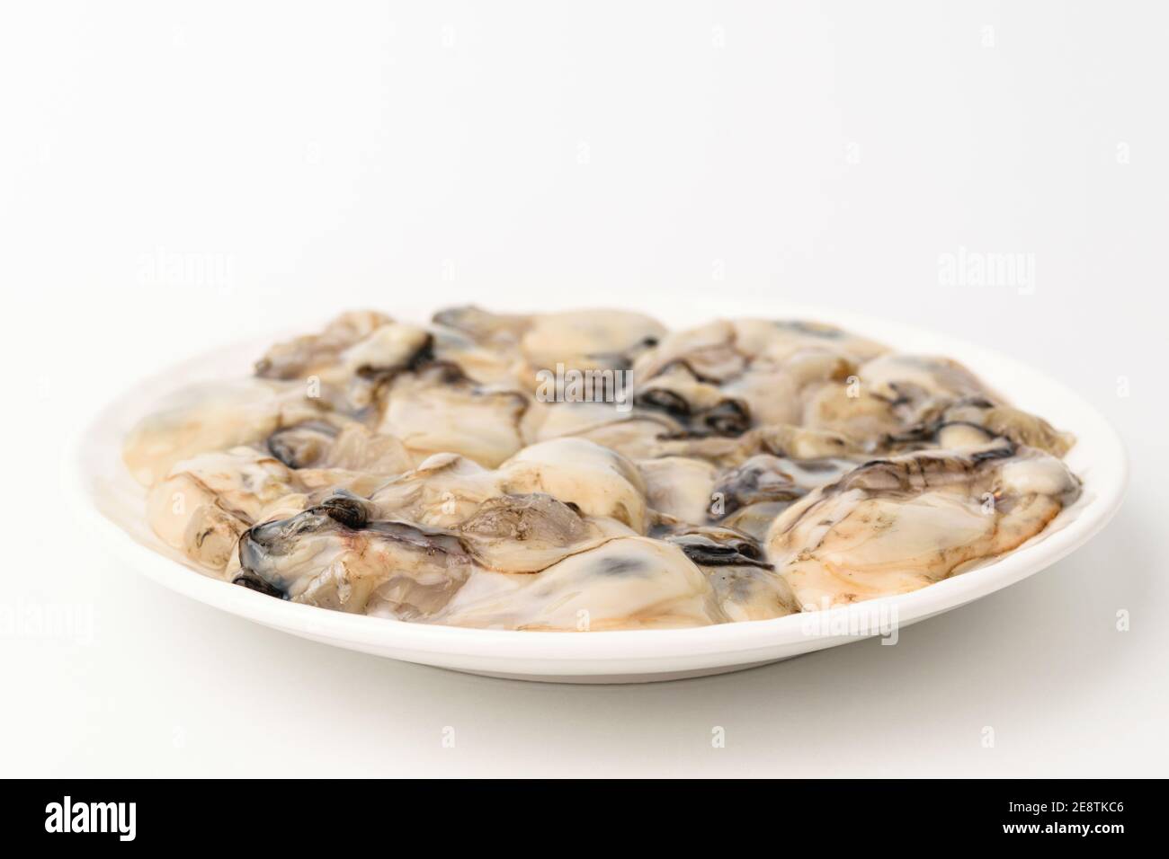 Uncooked shellfish hi-res stock photography and images - Alamy