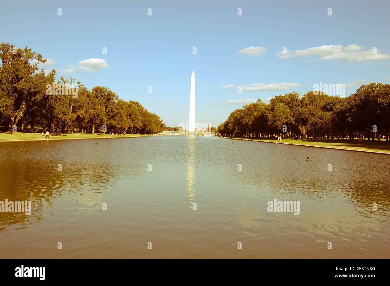 The Washington Monument in Washington DC USA America reflection water ...