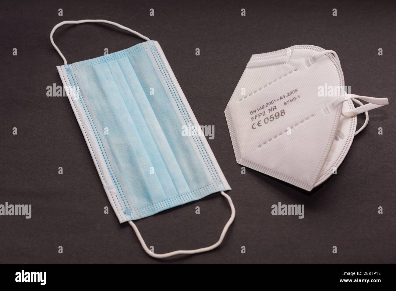 Kn95 mask hi-res stock photography and images - Alamy