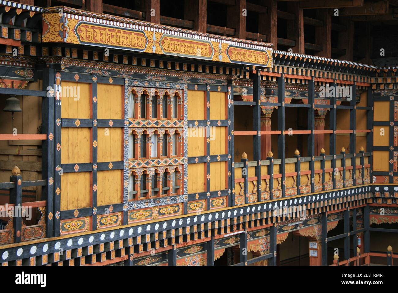 buddhist fortress (dzong) in paro in bhutan Stock Photo - Alamy