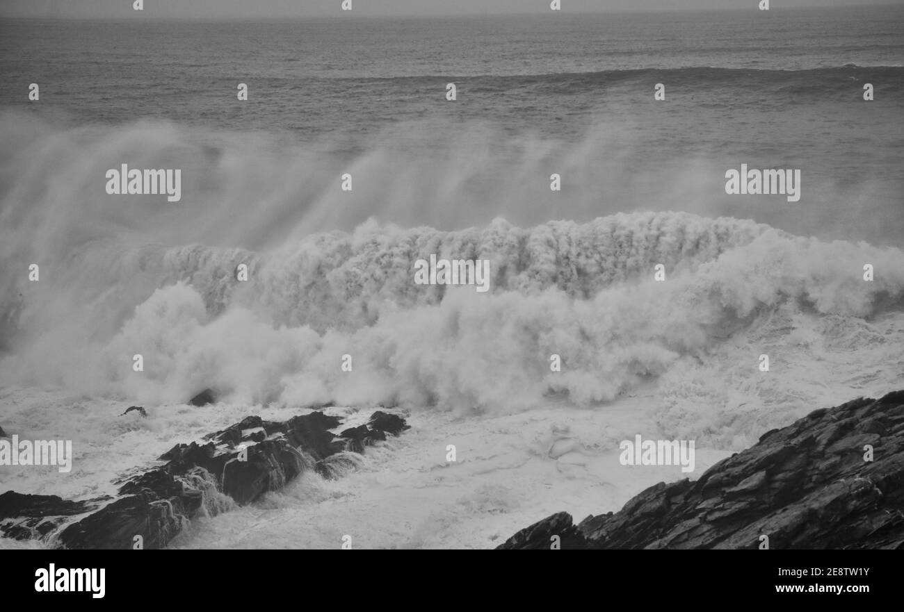 Cribbar wave, Newquay 2021 Stock Photo - Alamy