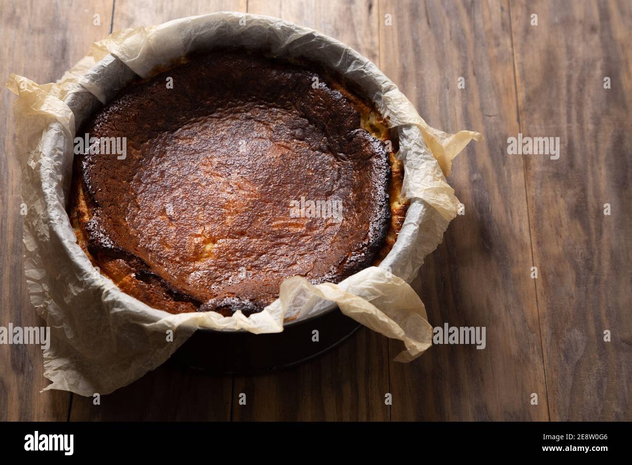 Burnt cake hi-res stock photography and images - Alamy