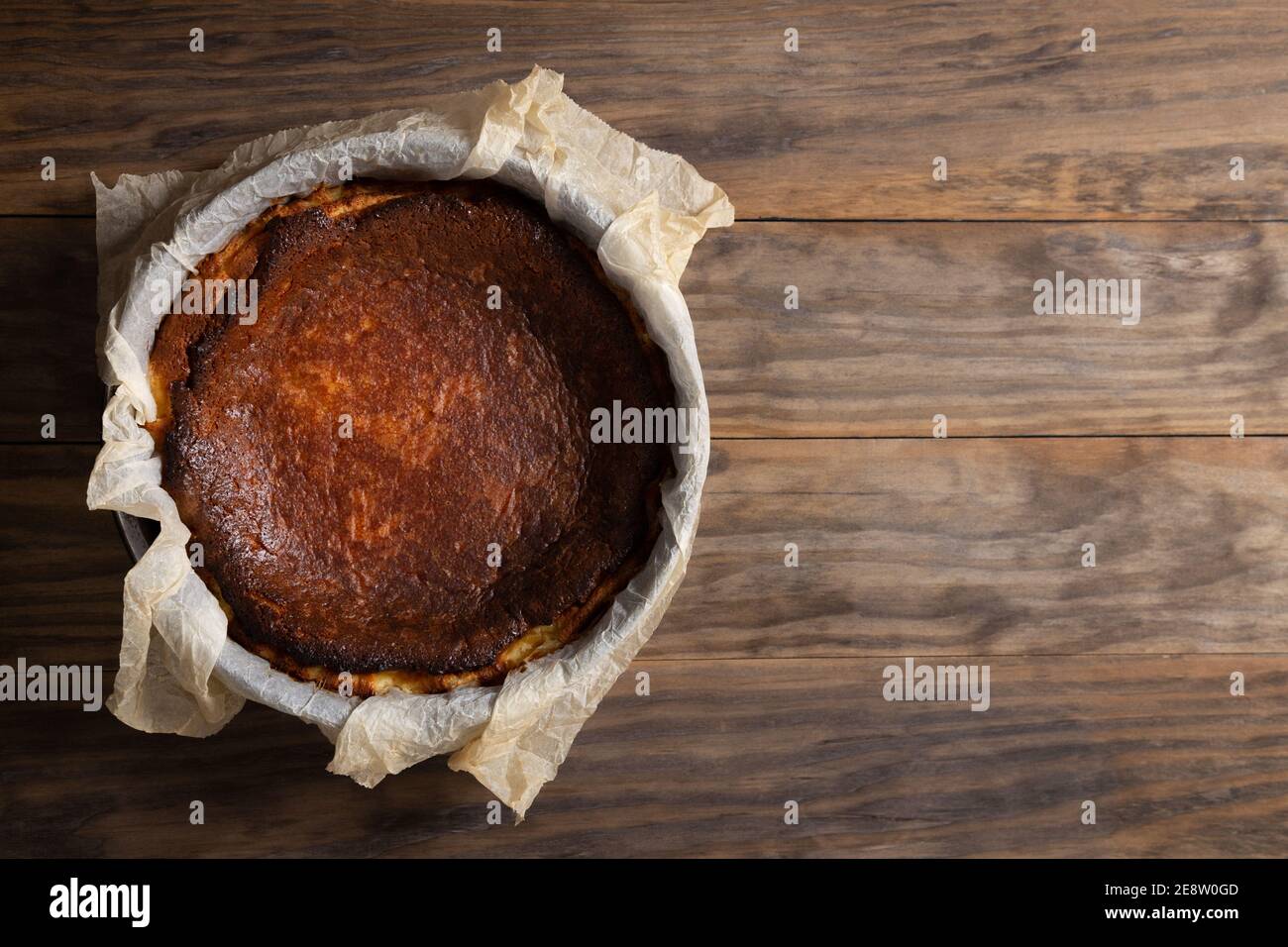 Burnt cake hi-res stock photography and images - Alamy