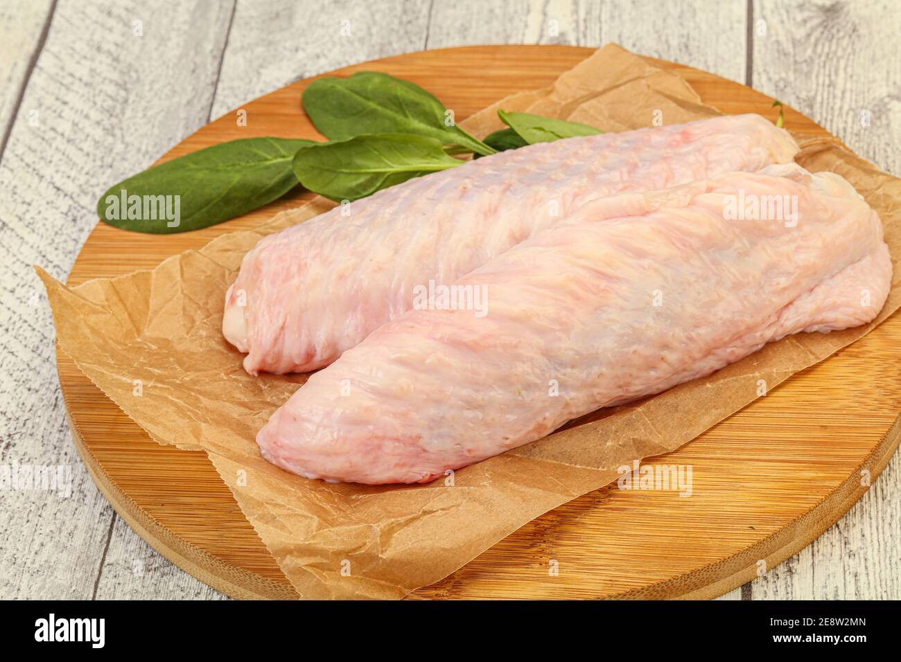 Raw turkey wings ready for cooking Stock Photo - Alamy