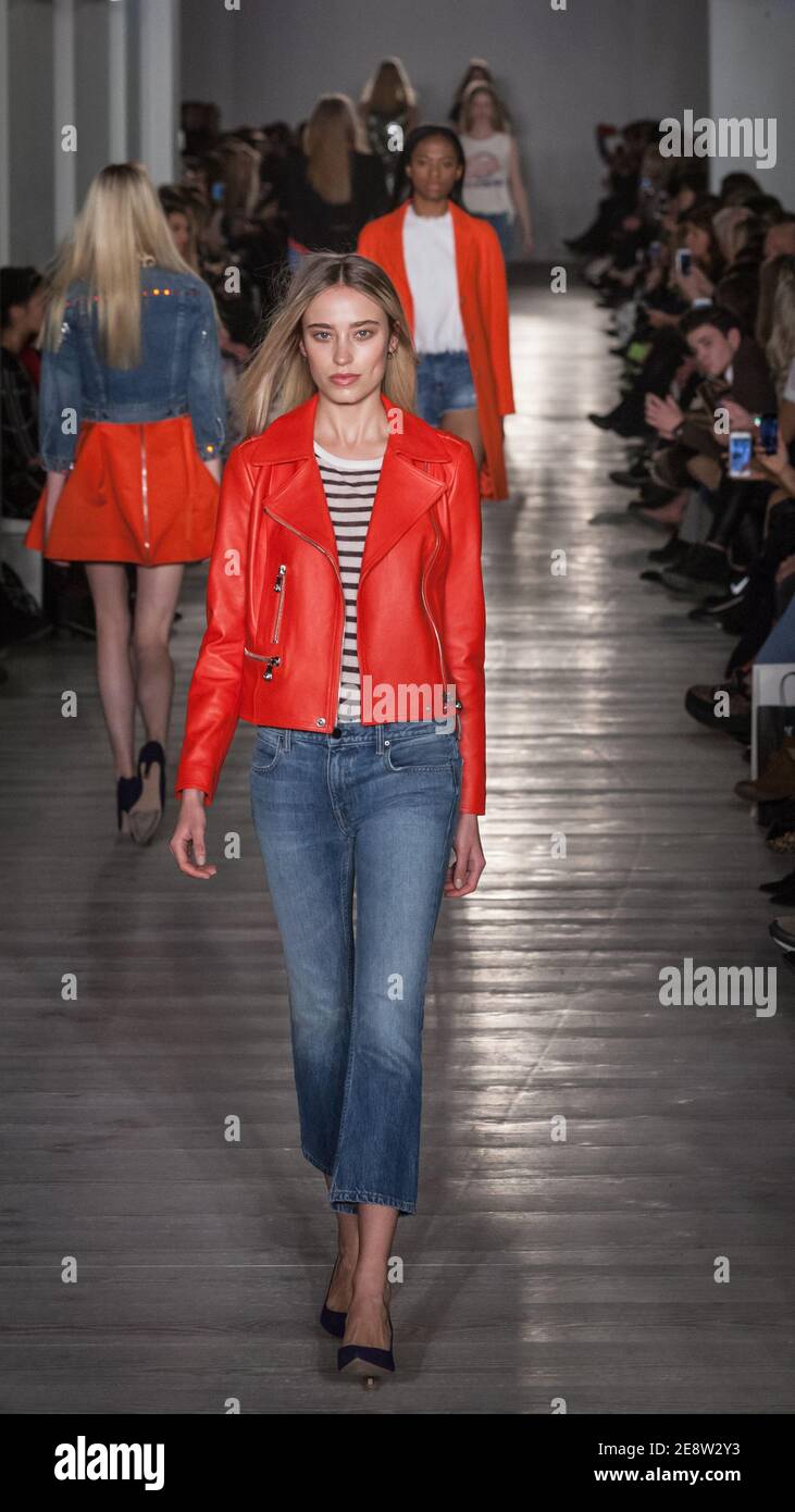 Runway show fashion london england united kingdom london collections hi ...