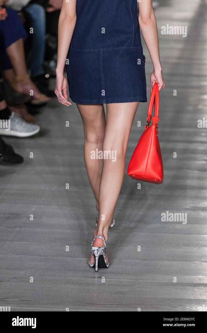 Fashion runway detail hi-res stock photography and images - Alamy