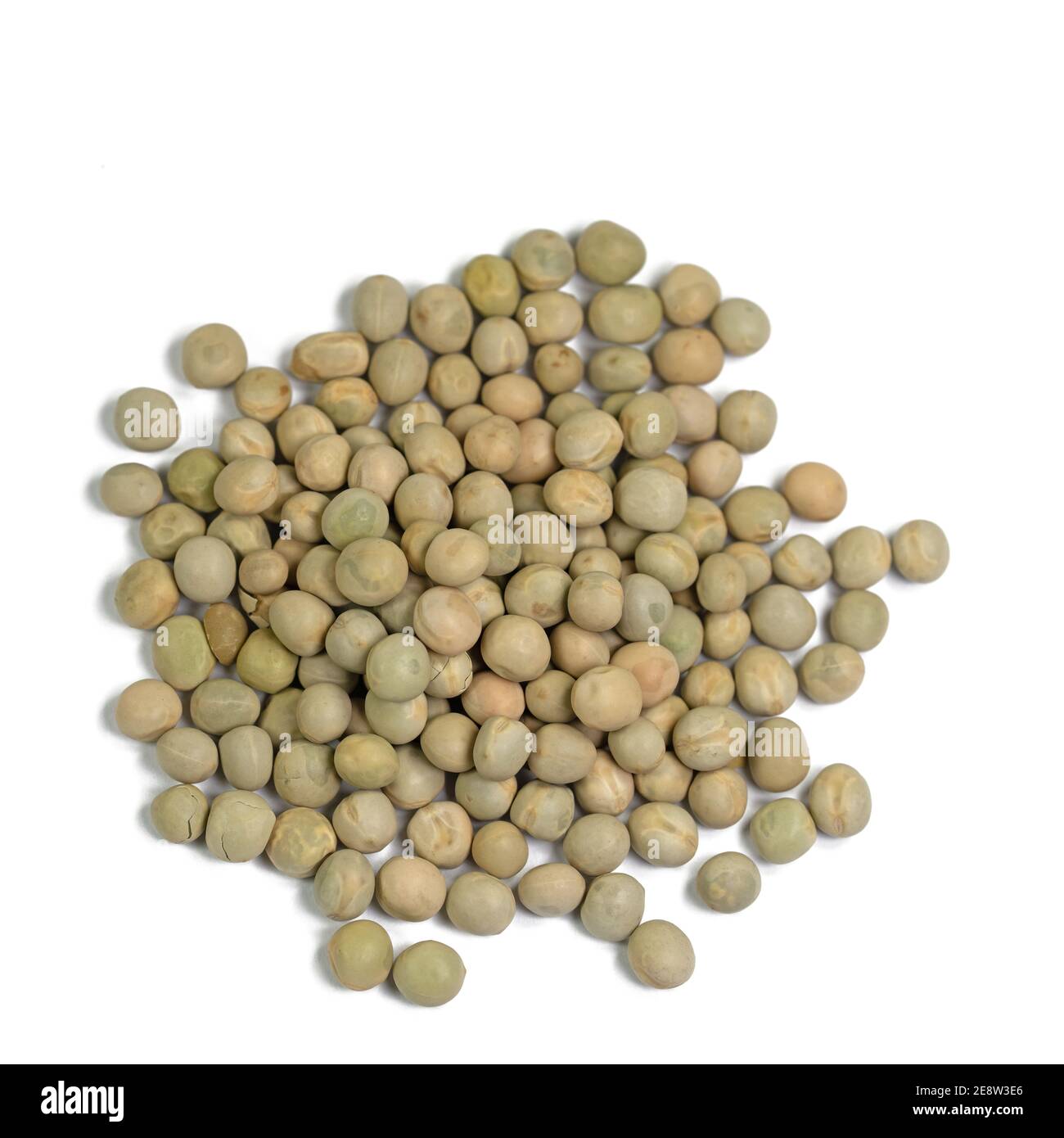 Dried peas against white background Stock Photo - Alamy