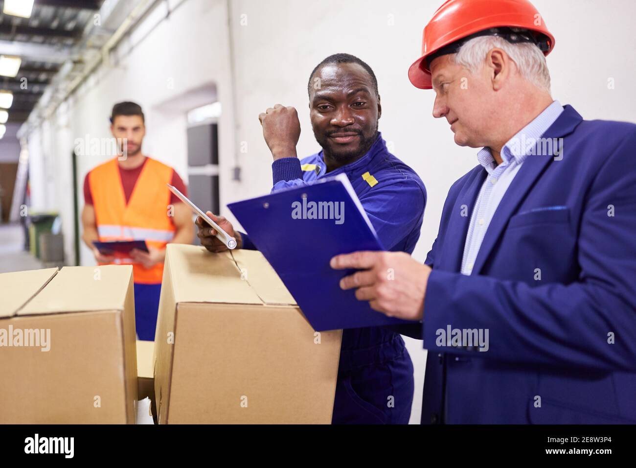 Incoming goods hi-res stock photography and images - Alamy