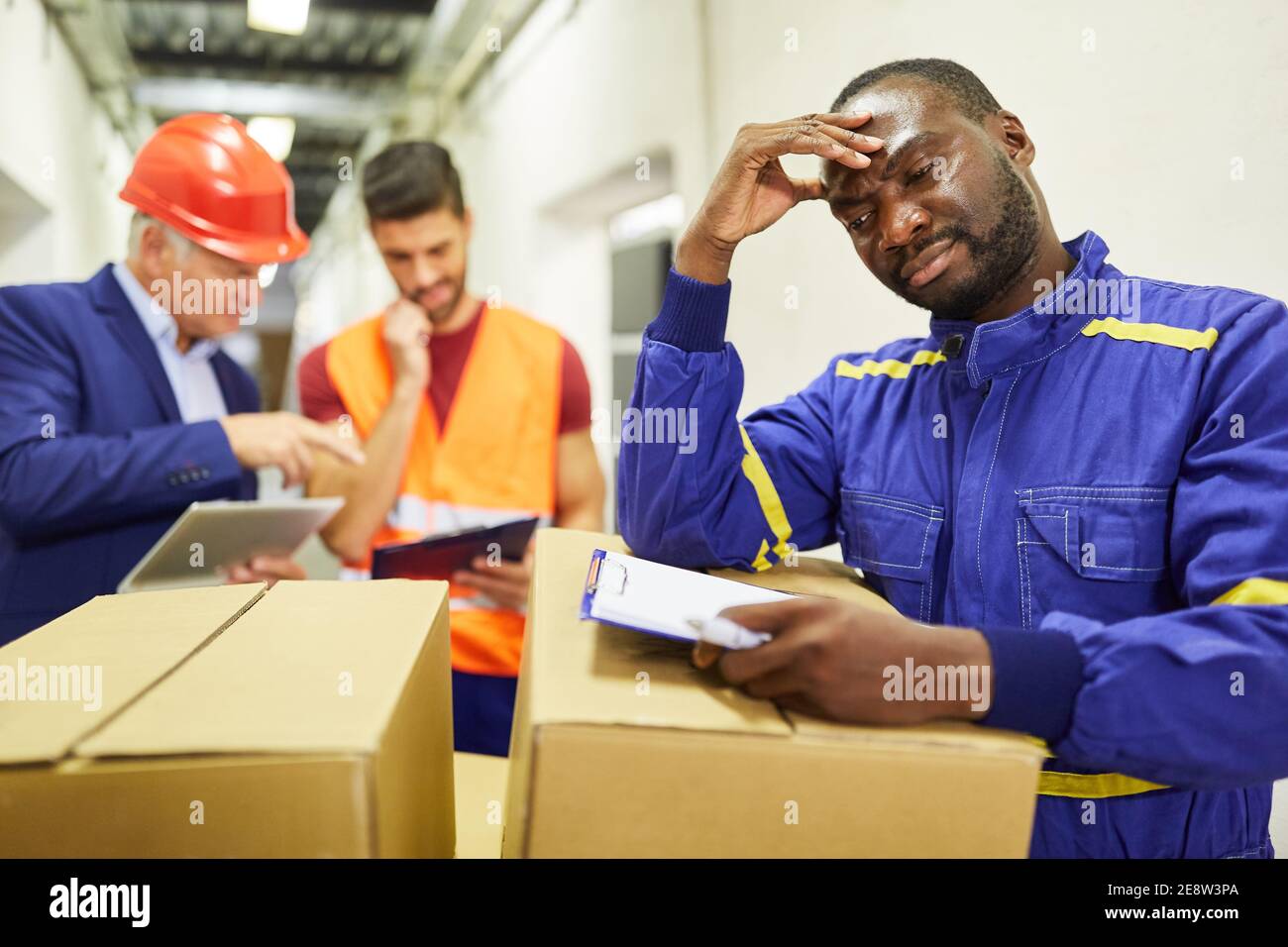 Shipment goods hi-res stock photography and images - Alamy