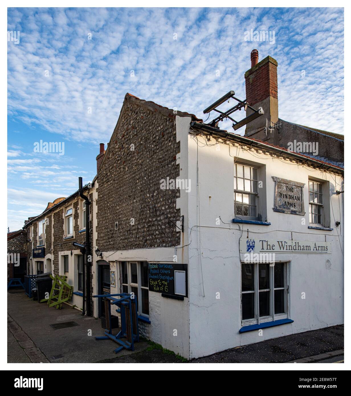 The windham pub sheringham hi-res stock photography and images - Alamy