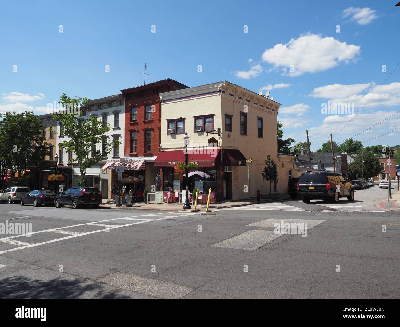 Image taken in downtown Tarrytown on the intersection between Main ...