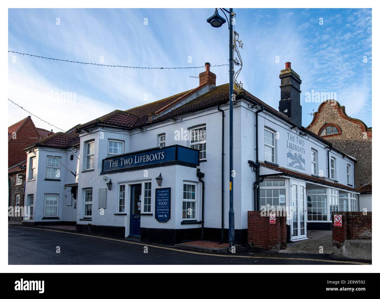 Two lifeboats pub sheringham hi-res stock photography and images - Alamy