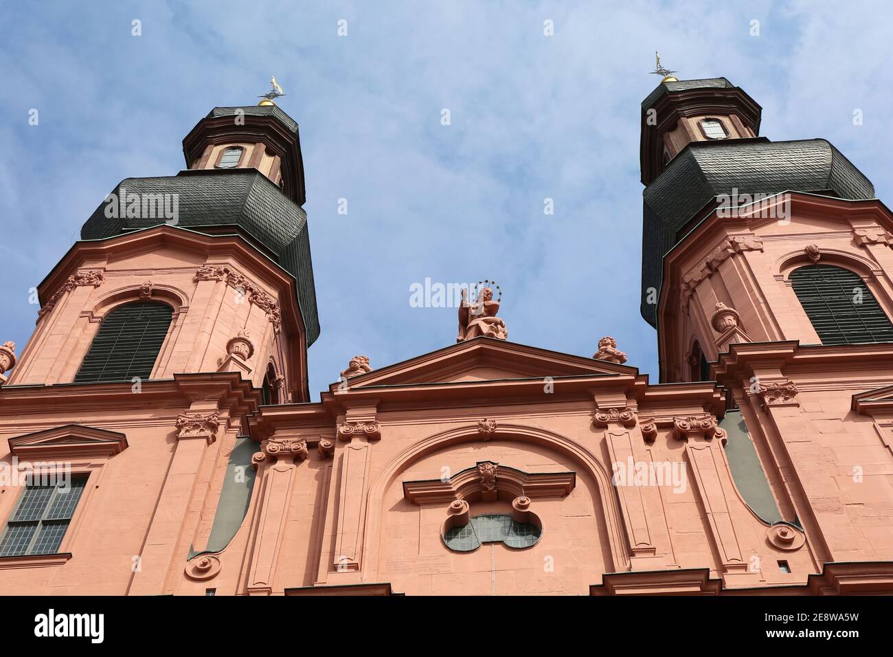 Church st peter mainz hi-res stock photography and images - Alamy