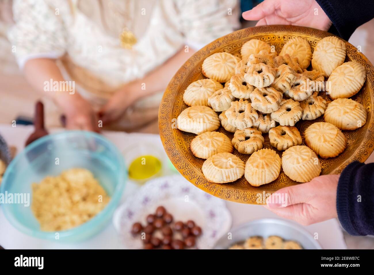 Maamoul woman hi-res stock photography and images - Alamy