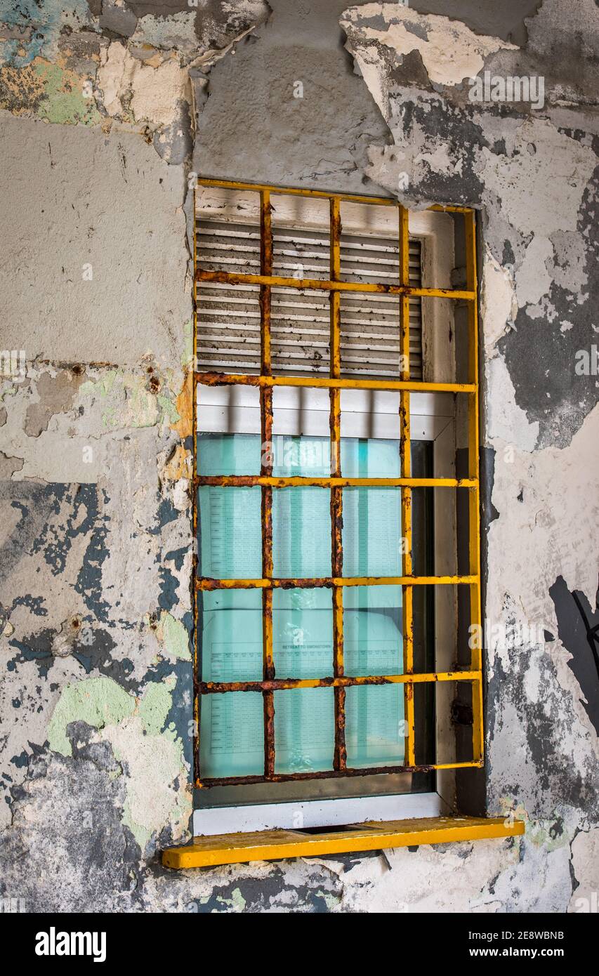 Old ticket office hi-res stock photography and images - Alamy