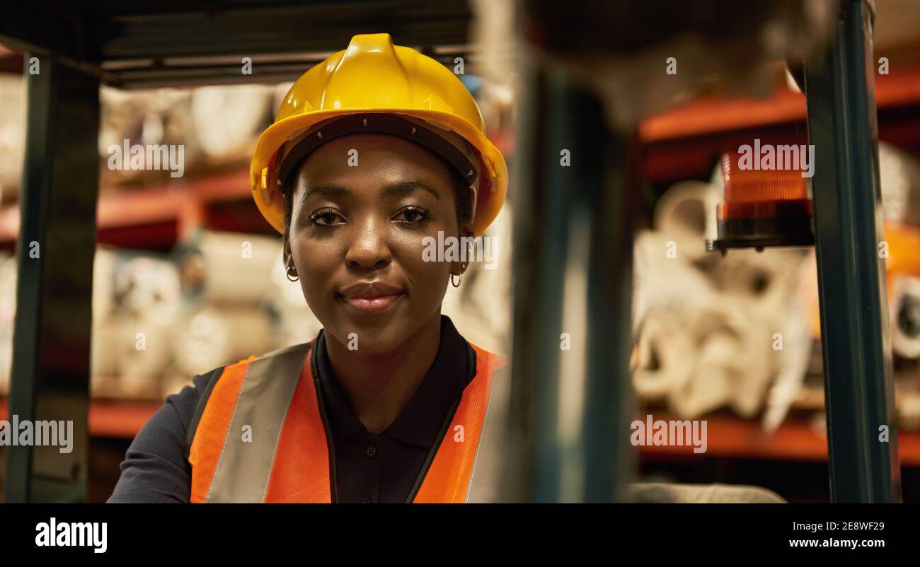 Forklift operator hi-res stock photography and images - Alamy