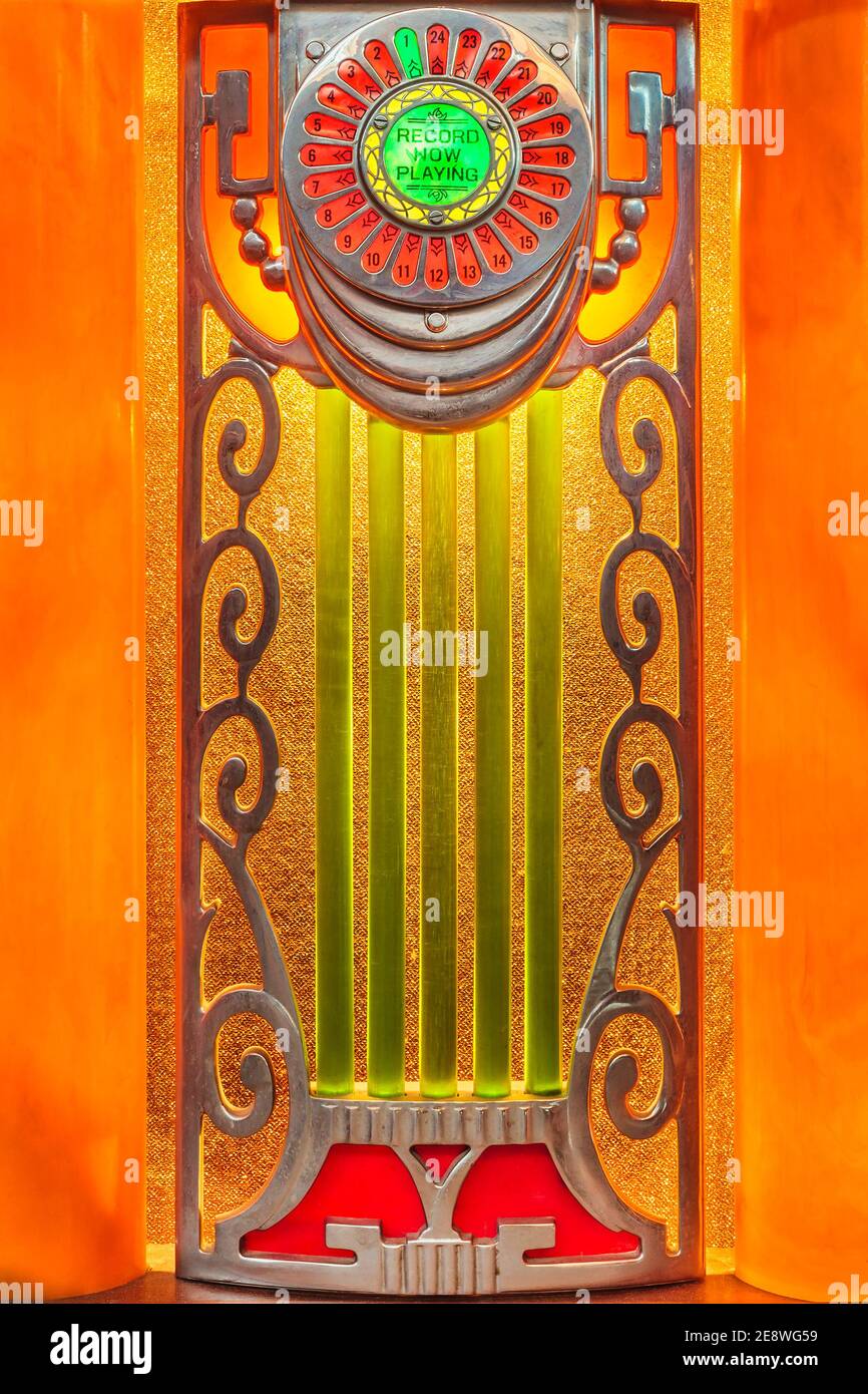 Close-up of an illuminated fifties vintage jukebox Stock Photo - Alamy
