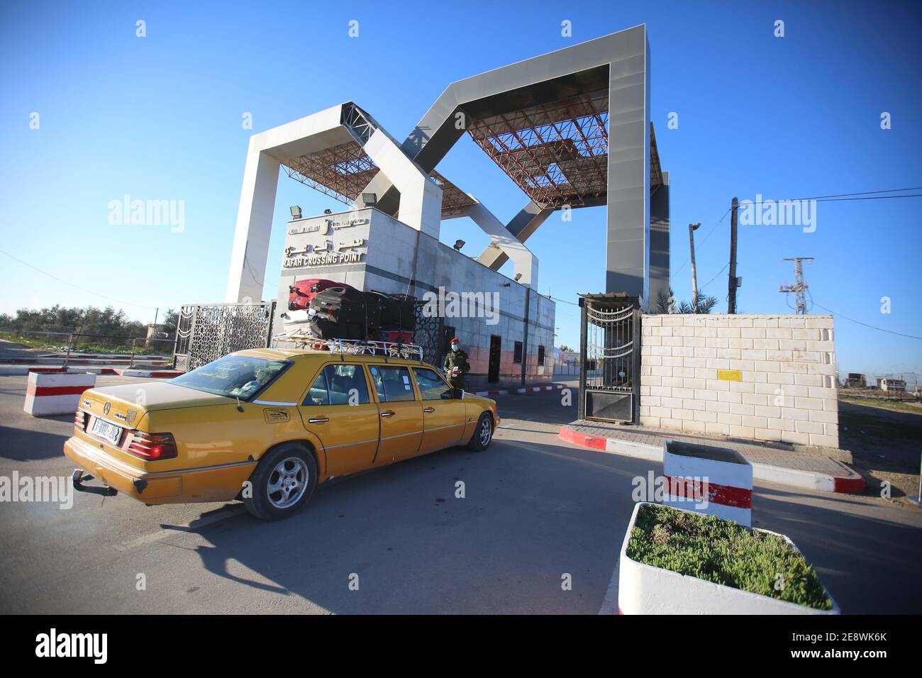 Rafah, The Gaza Strip, Palestine. 1st Feb, 2021. Palestinian wait to ...