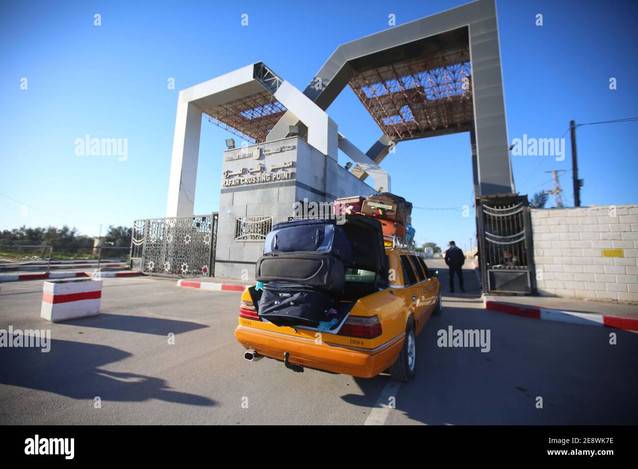 Rafah, The Gaza Strip, Palestine. 1st Feb, 2021. Palestinian wait to ...
