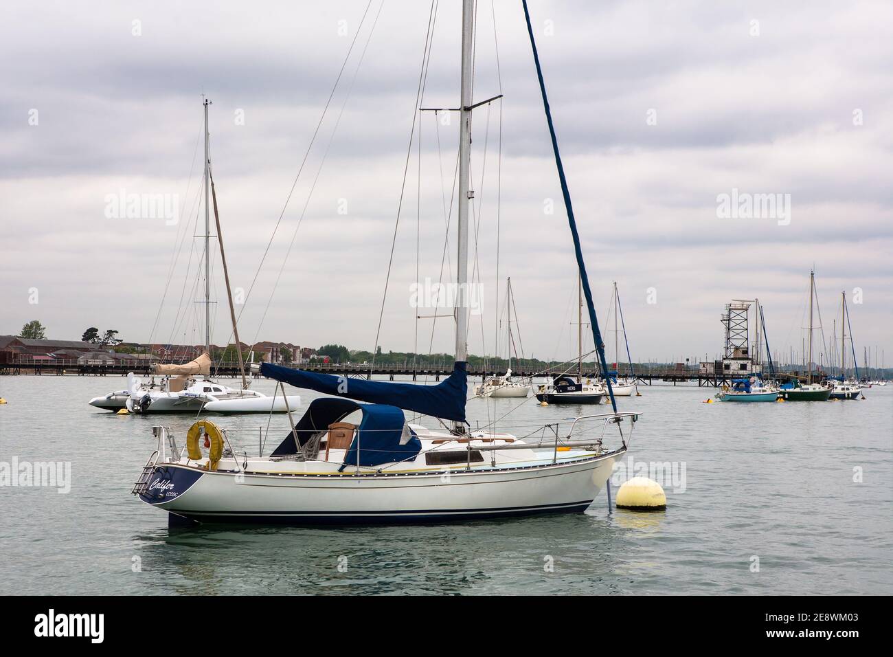 Trapper 400 (aka Trapper 28) yacht on a swinging mooring in Portsmouth ...