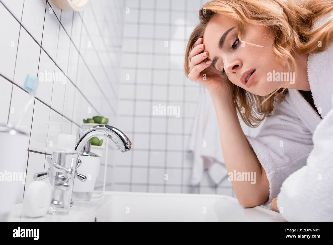 Pregnant bathroom hi-res stock photography and images - Alamy