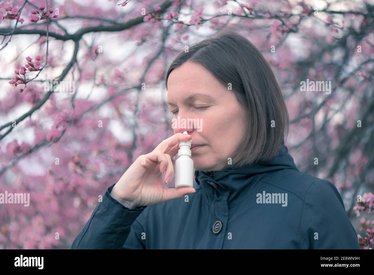 Respiratory allergy hi-res stock photography and images - Alamy