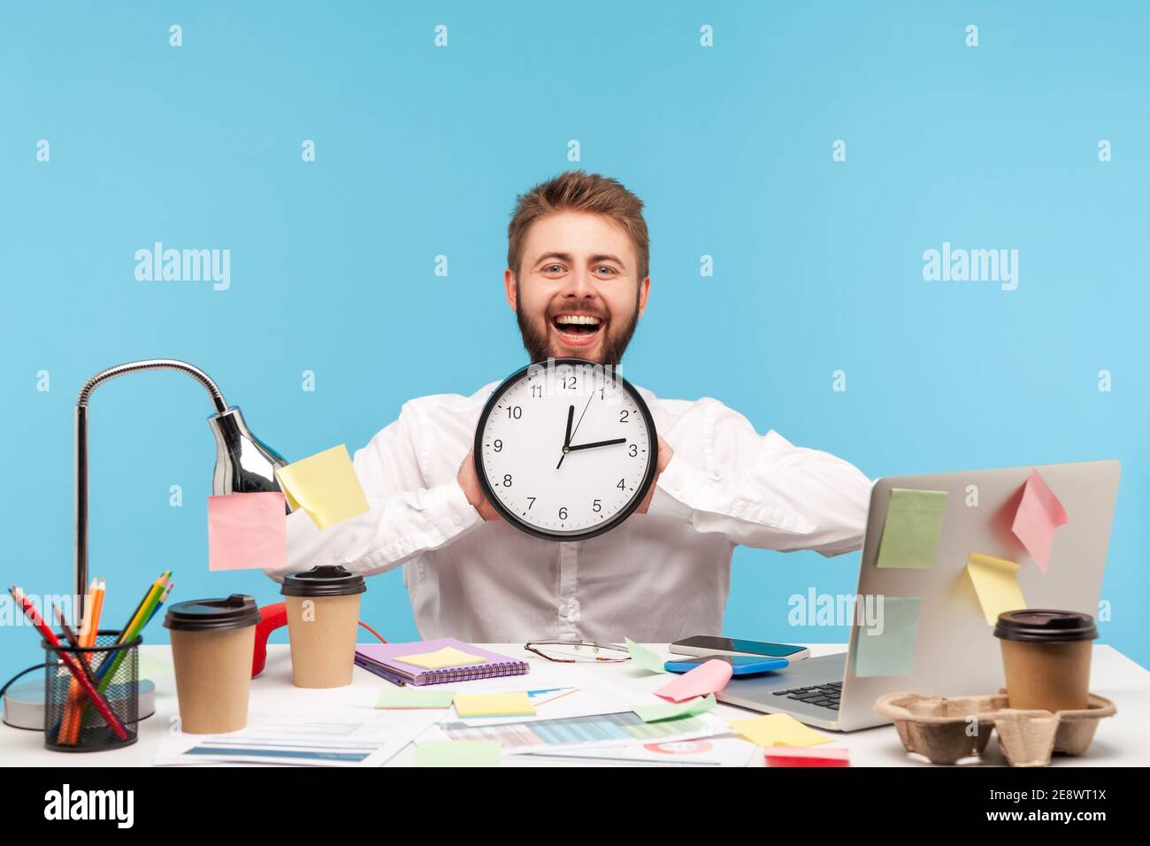 Job done completed hi-res stock photography and images - Alamy